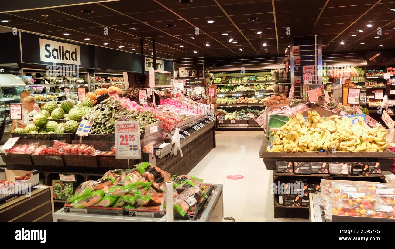 Fresh department, fruits and vegetables from a Swedish grocery store ...