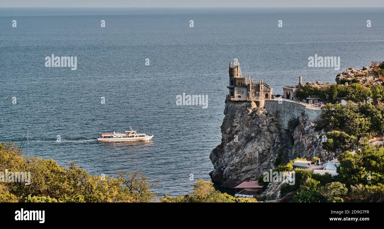 Beautiful sea landscape. The Swallow's Nest is a decorative castle ...