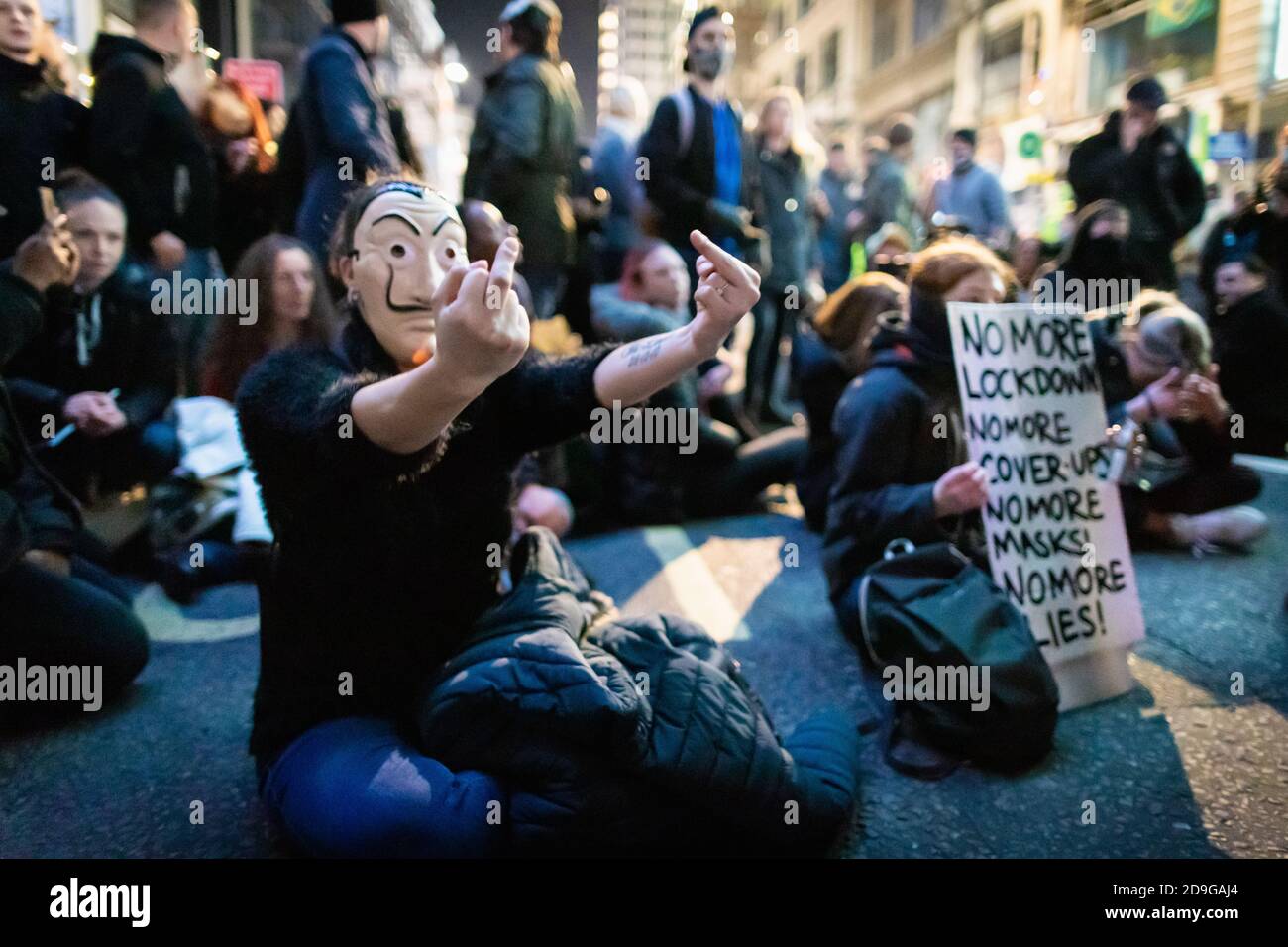 Sit down demonstrators hi-res stock photography and images - Alamy