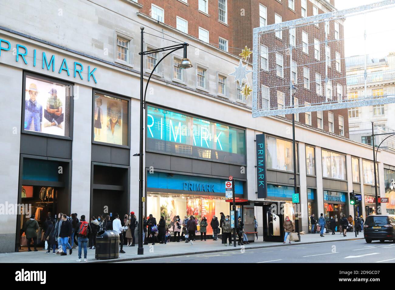 Primark christmas decorations hi-res stock photography and images - Alamy