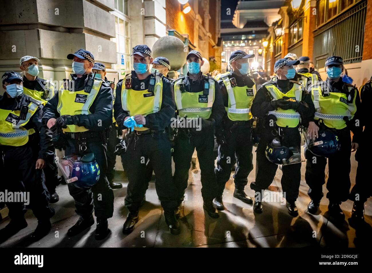 Hacker group hi-res stock photography and images - Alamy