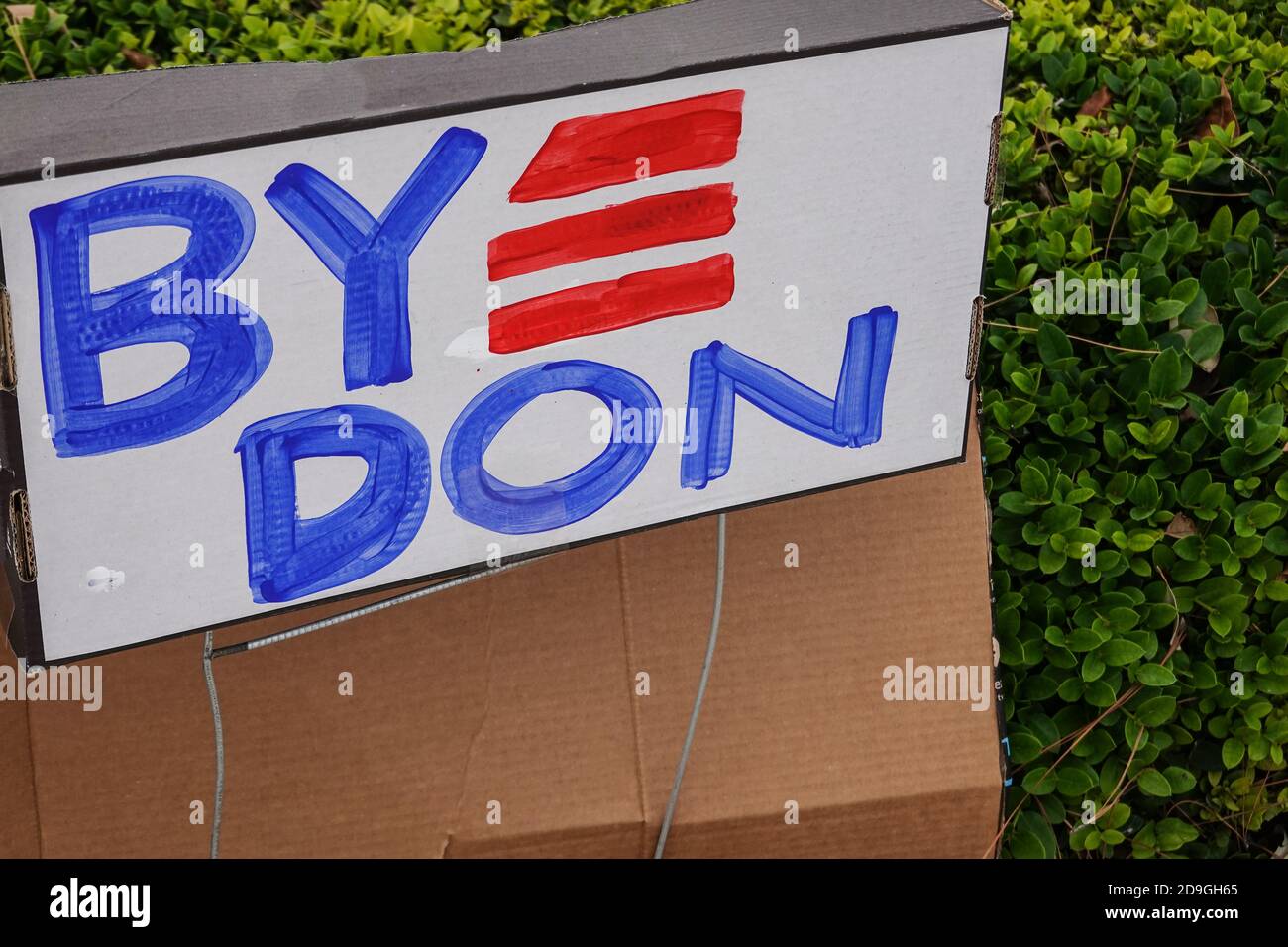 funny Joe Biden election supporters homemade roadside sign in Irvine ...