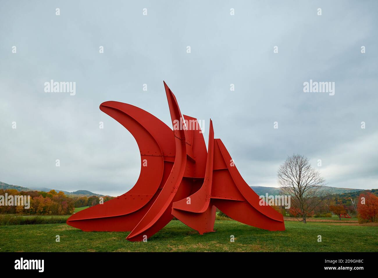 Alexander Calder's red metal sculpture, Five Swords. On museum hill ...