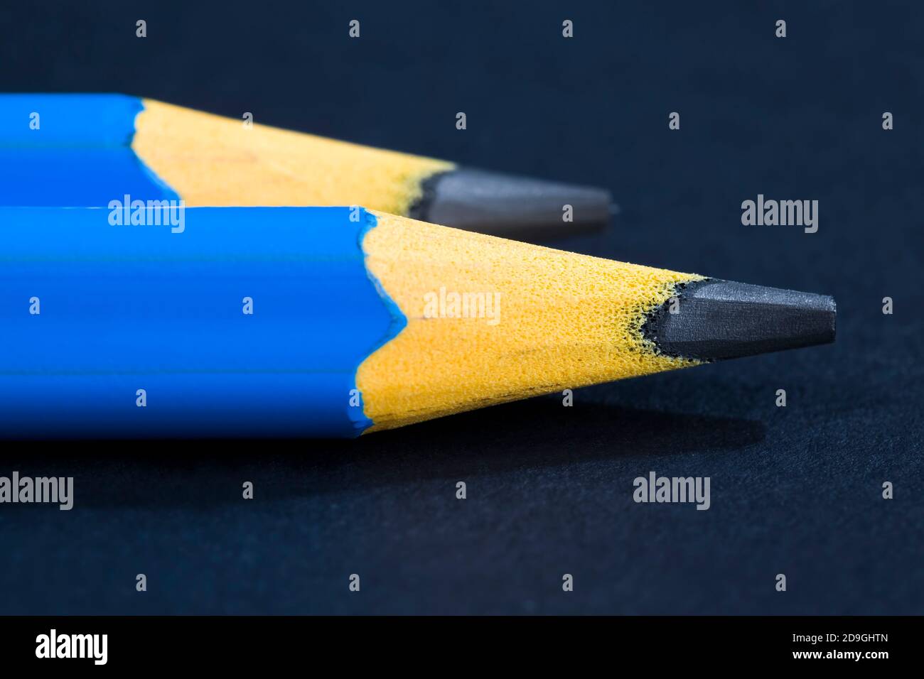 ordinary yellow wooden pencil Stock Photo - Alamy