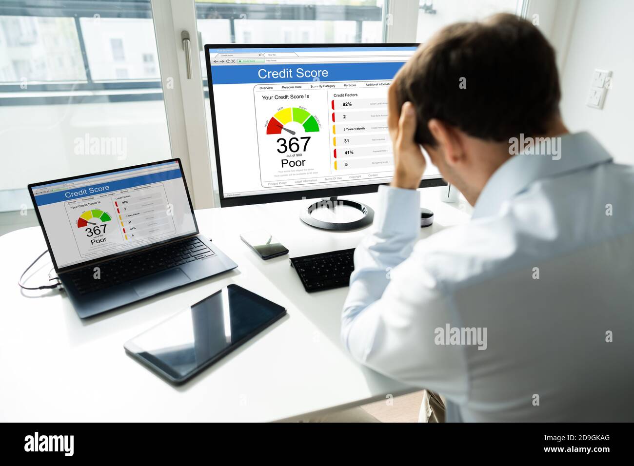 Man computer typing unhappy hi-res stock photography and images - Alamy