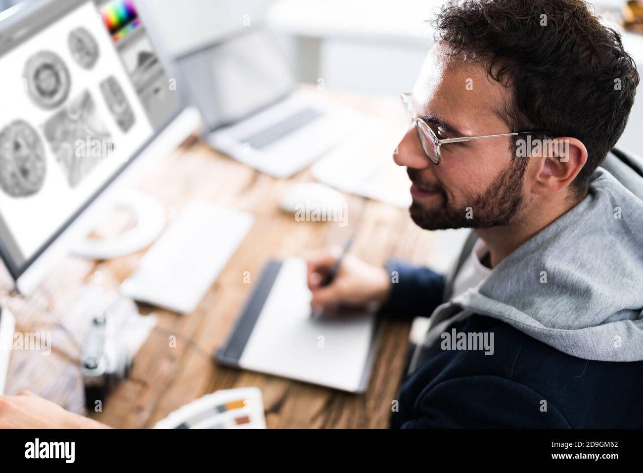 Graphic Artist Designer Drawing Sketch On Tablet Stock Photo - Alamy