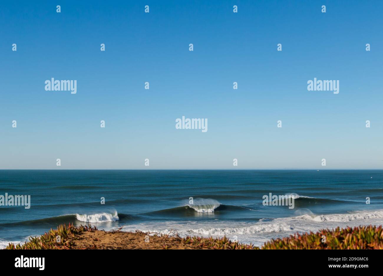 Big Waves Breaks in Northern California near San Francisco Stock Photo ...
