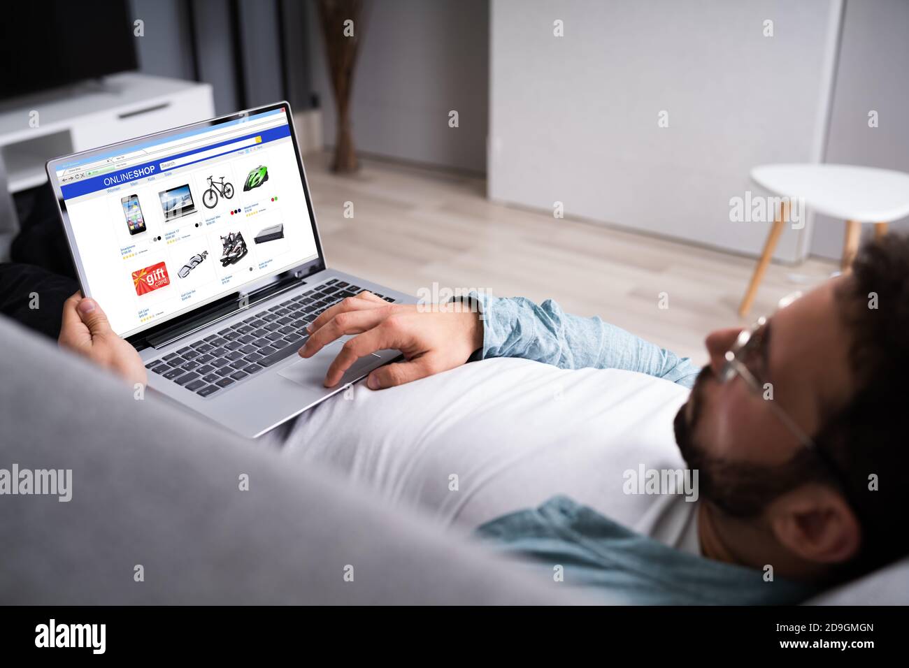 Online Ecommerce Shop Or Shopping Application On Laptop Stock Photo - Alamy