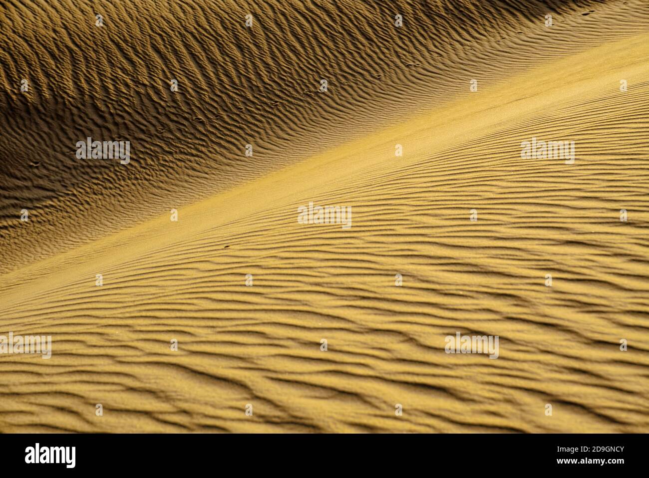 Desert pattern hi-res stock photography and images - Alamy