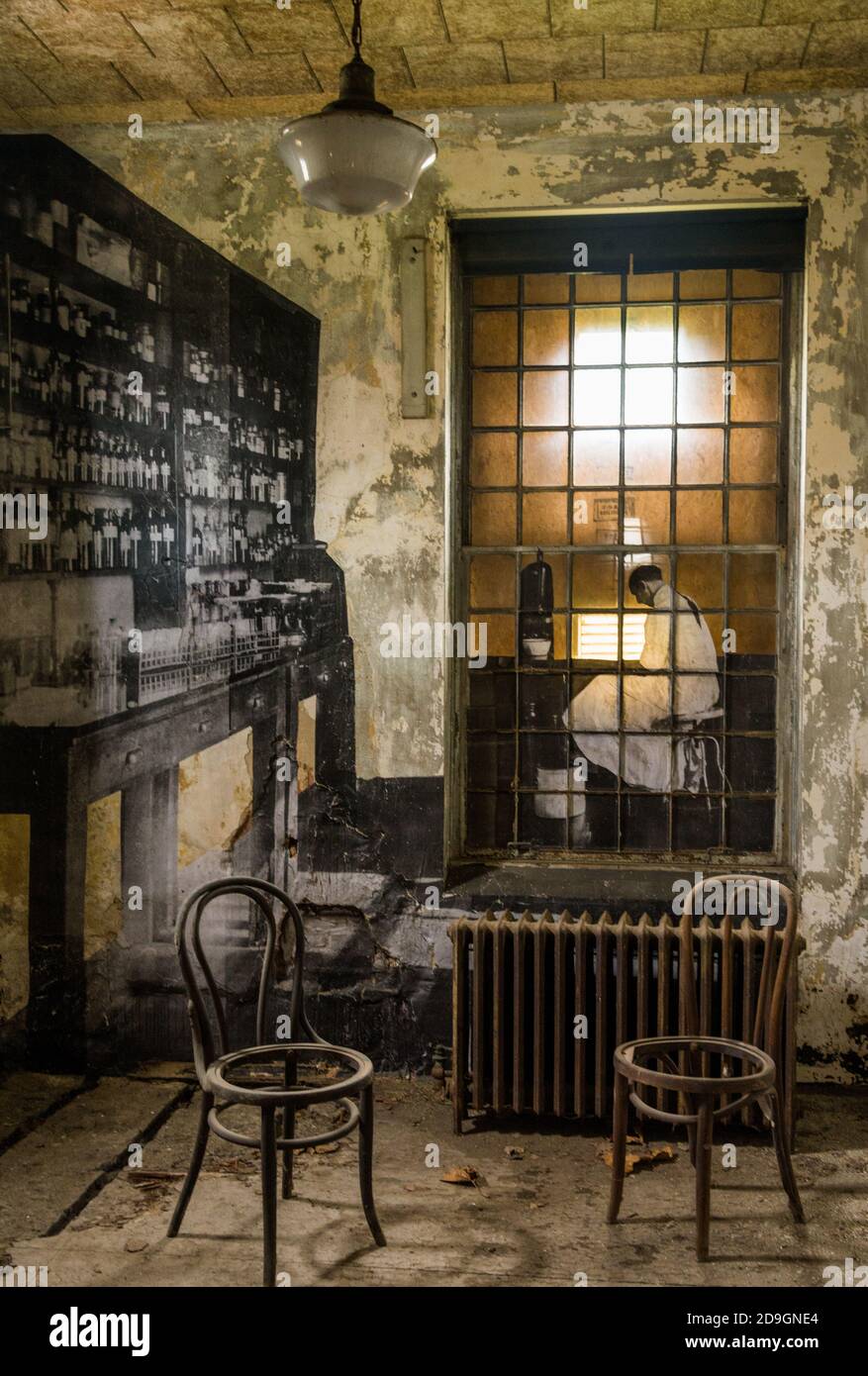 Jr artist new york hi-res stock photography and images - Alamy