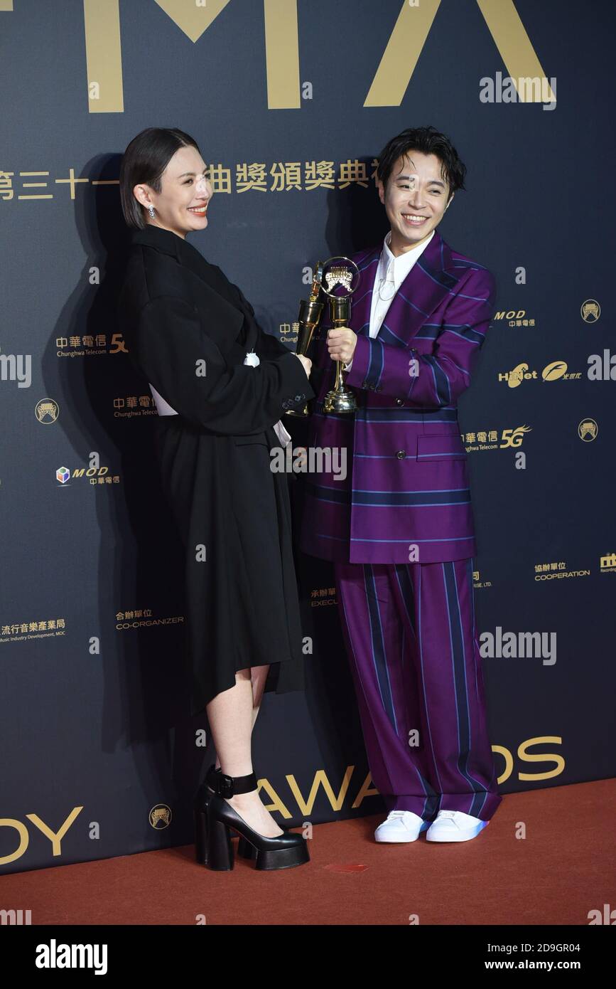 Dj pose hi-res stock photography and images - Alamy