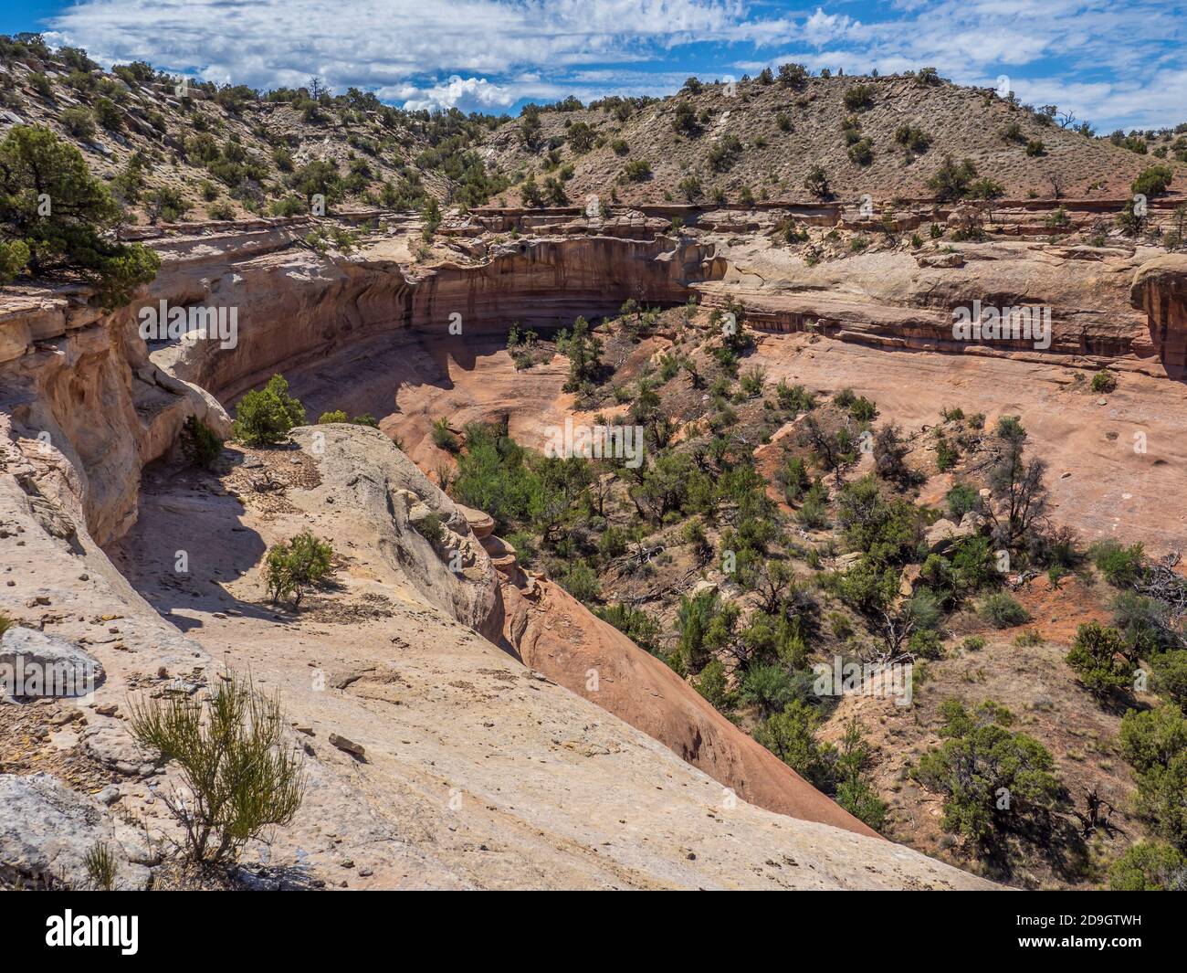 Pouroff in one of the side canyons, Pollock Bench Trail, McInnis ...