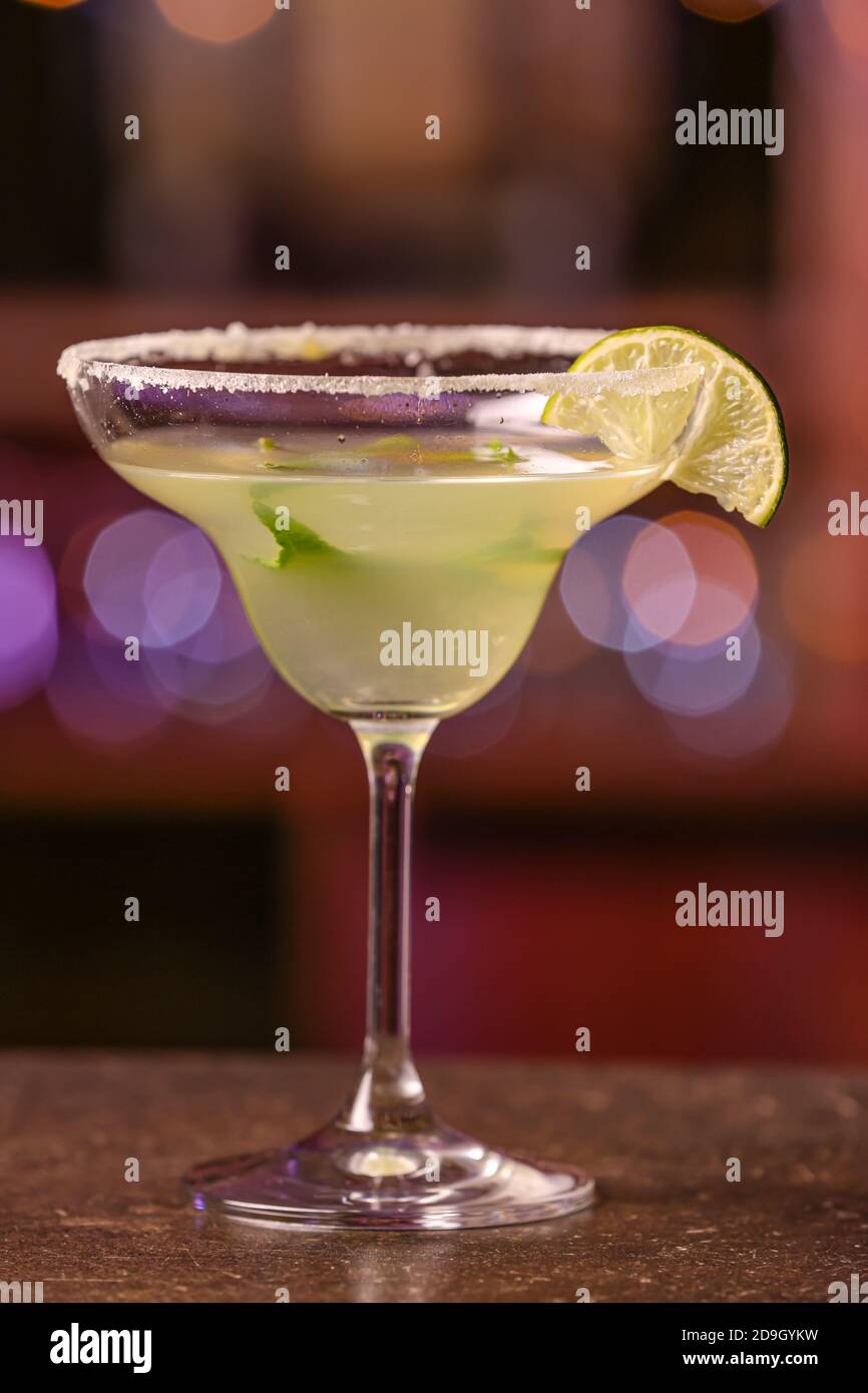 Glass of fresh martini in pub Stock Photo - Alamy