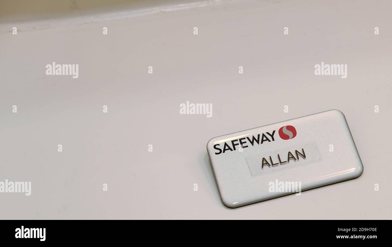 Safeway supermarket logo hi-res stock photography and images - Alamy