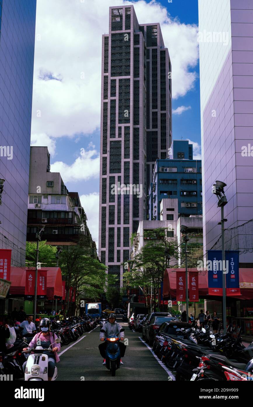 TAIPEI, TAIWAN - Nov 02, 2020: A skyscraper residence in Tianmu ...