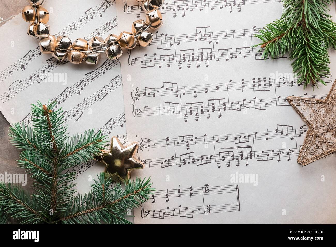 Note sheets and Christmas decor on table Stock Photo - Alamy
