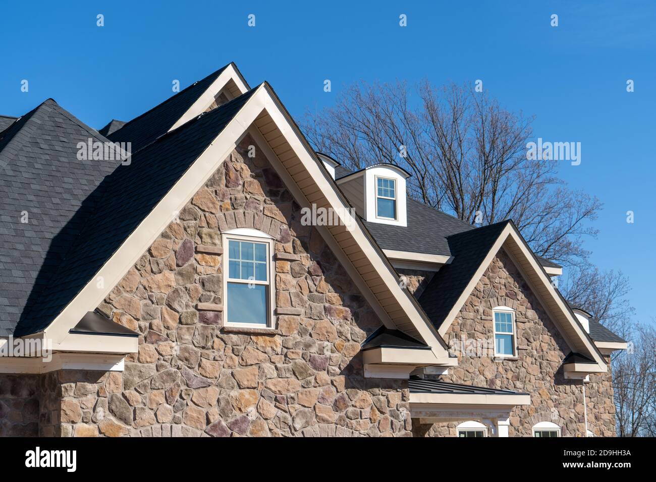 Dou triangle hi-res stock photography and images - Alamy