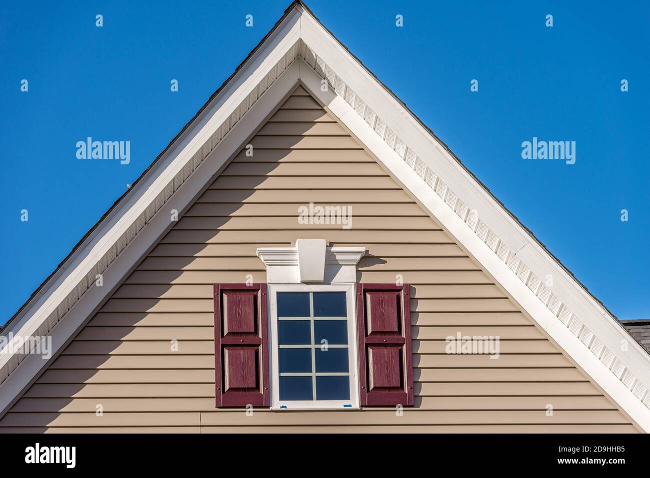 Beadboard ceiling hi-res stock photography and images - Alamy