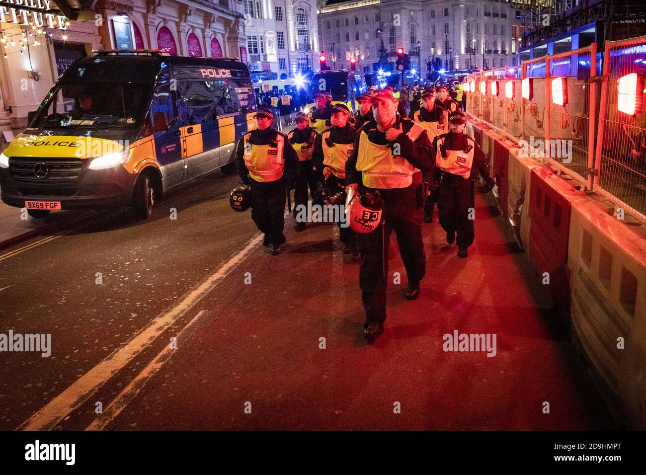 Anonymous Movement High Resolution Stock Photography and Images - Alamy