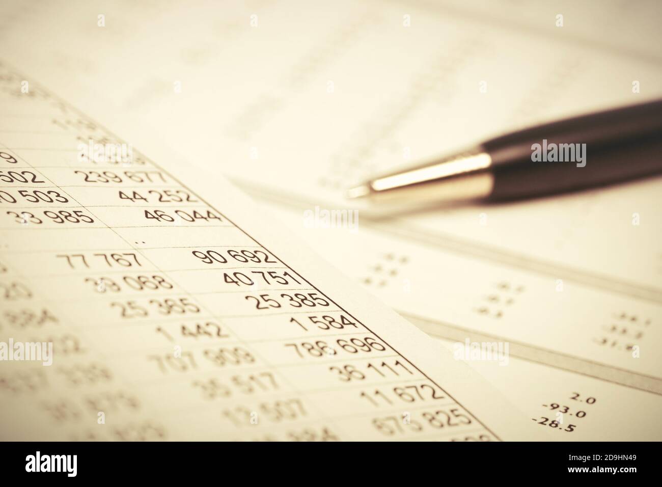 Financial accounting Pen on balance sheets Stock Photo - Alamy