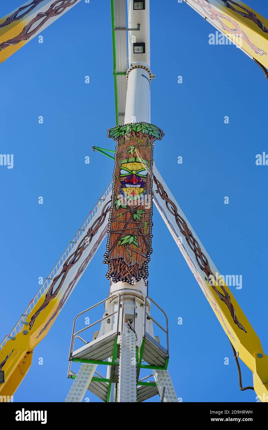 MACKAY, QUEENSLAND, AUSTRALIA - JUNE 2019: A fast thrill ride for older ...