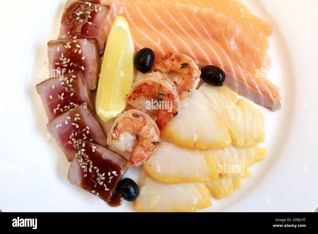 Various slices fresh seafood hi-res stock photography and images - Alamy
