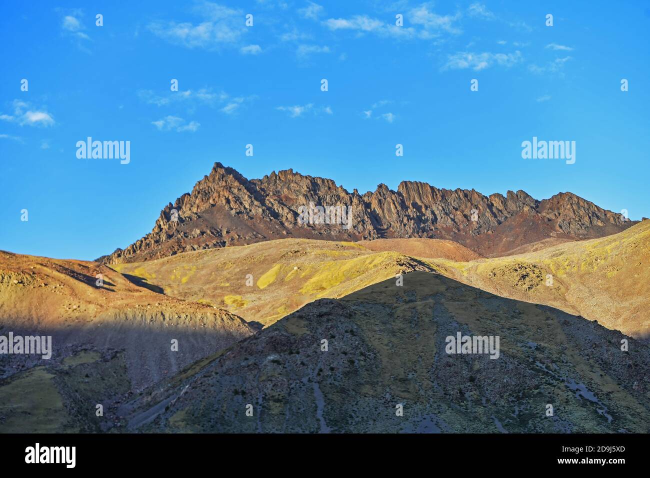 Sapu mountain hi-res stock photography and images - Alamy