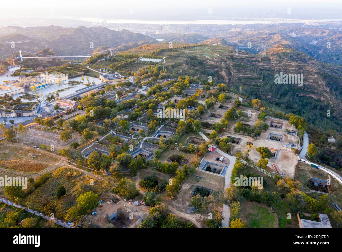 China courtyard house aerial hi-res stock photography and images - Alamy