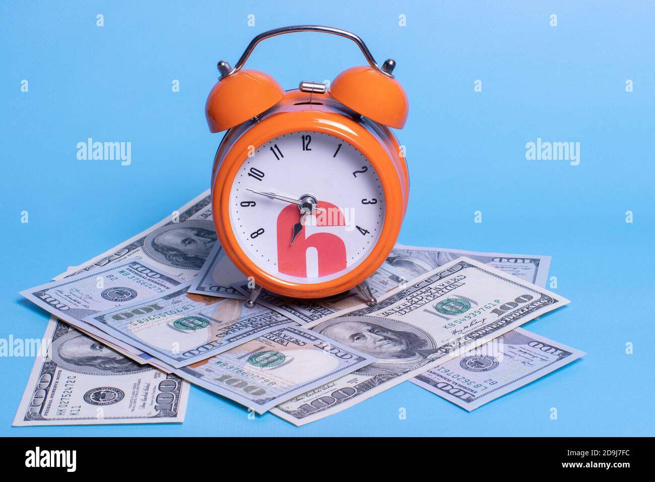 Time money dollar clock hi-res stock photography and images - Alamy