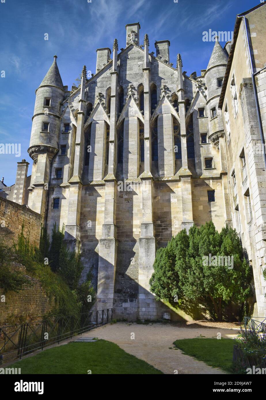 Detail of the former medieval palace of Poitiers Stock Photo - Alamy