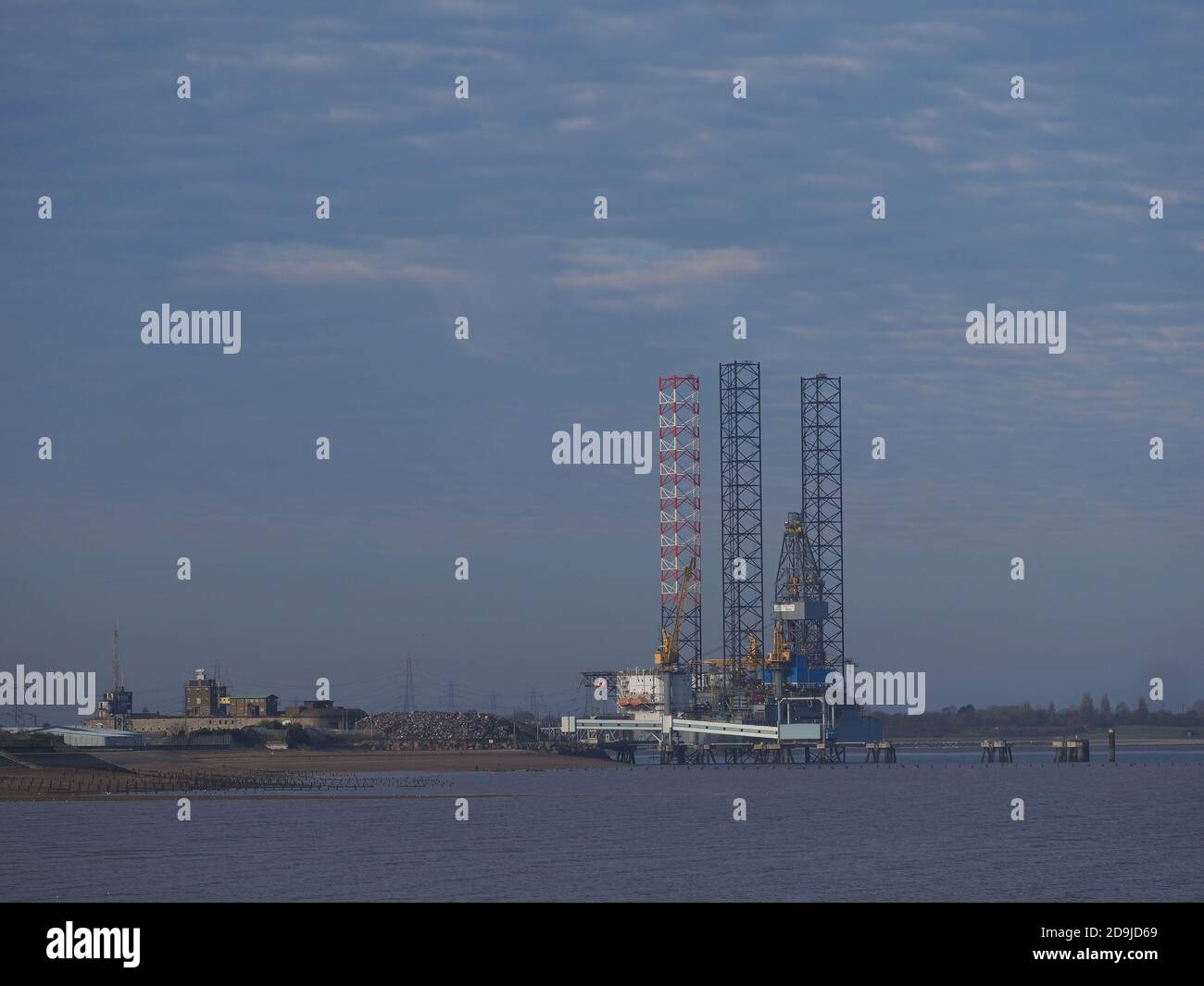Sheerness, Kent, UK. 6th November, 2020. A stunning cloud formation ...