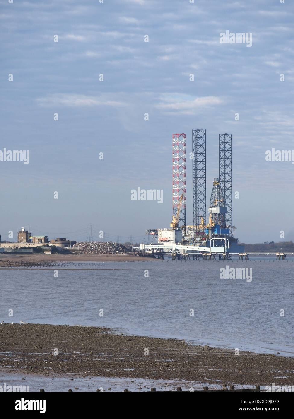 Sheerness, Kent, UK. 6th November, 2020. A stunning cloud formation ...