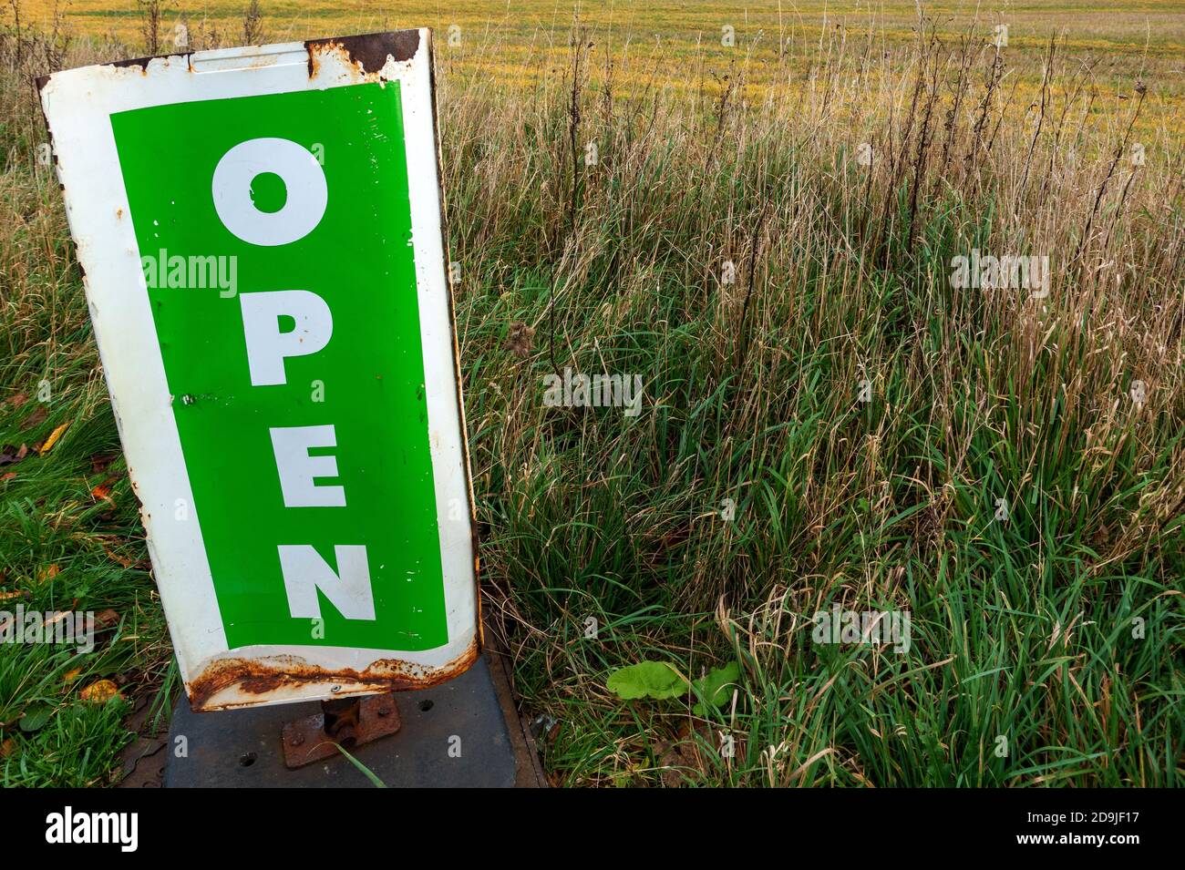 Rotating sign hi-res stock photography and images - Alamy