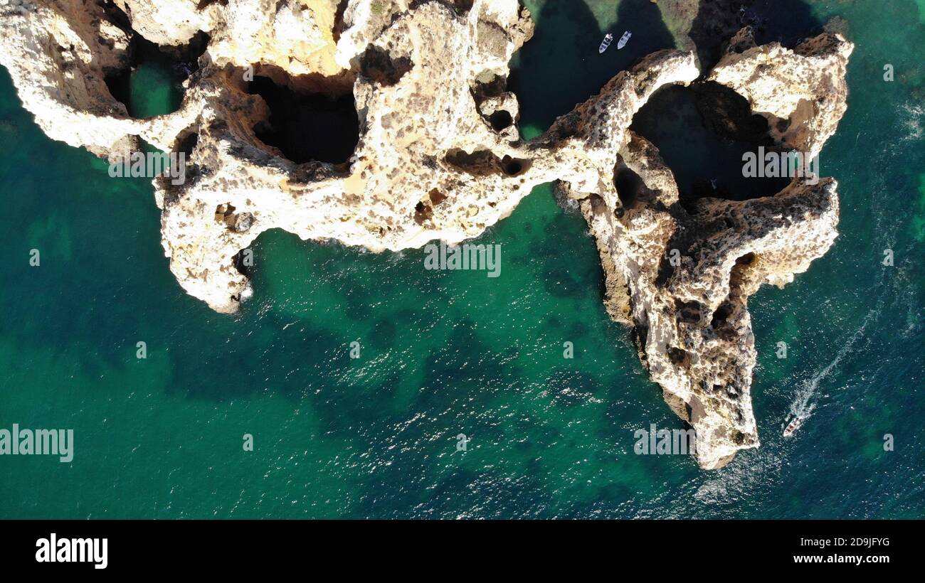 Ponte de Piedade- Lagos - Portugal from above Stock Photo - Alamy