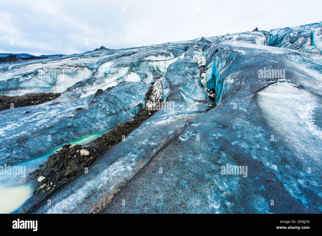 Detailed photo of the Icelandic glacier ice with a incredibly vivid ...