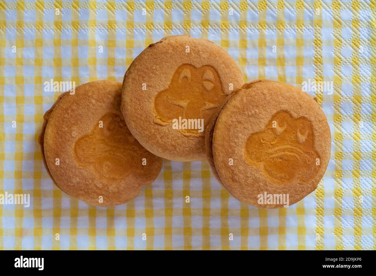 Cadbury freddo face cake hi-res stock photography and images - Alamy