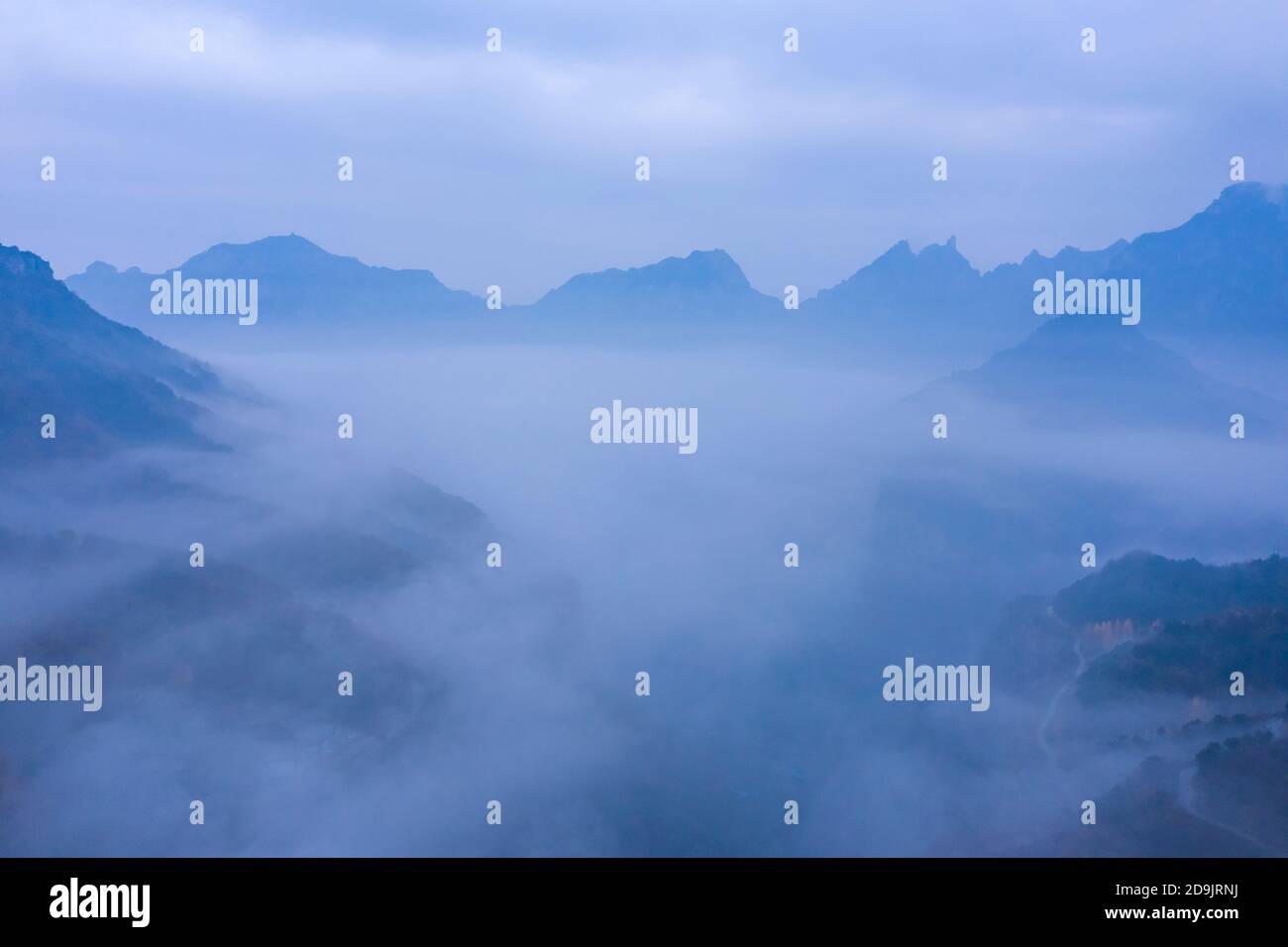 The beautiful autumn scenery of Taihang Mountain in the rain in ...