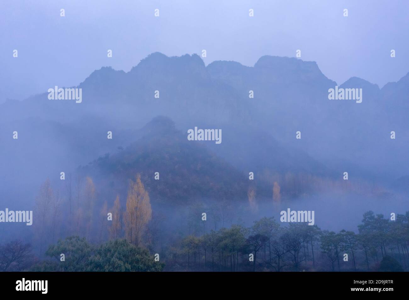 The beautiful autumn scenery of Taihang Mountain in the rain in ...