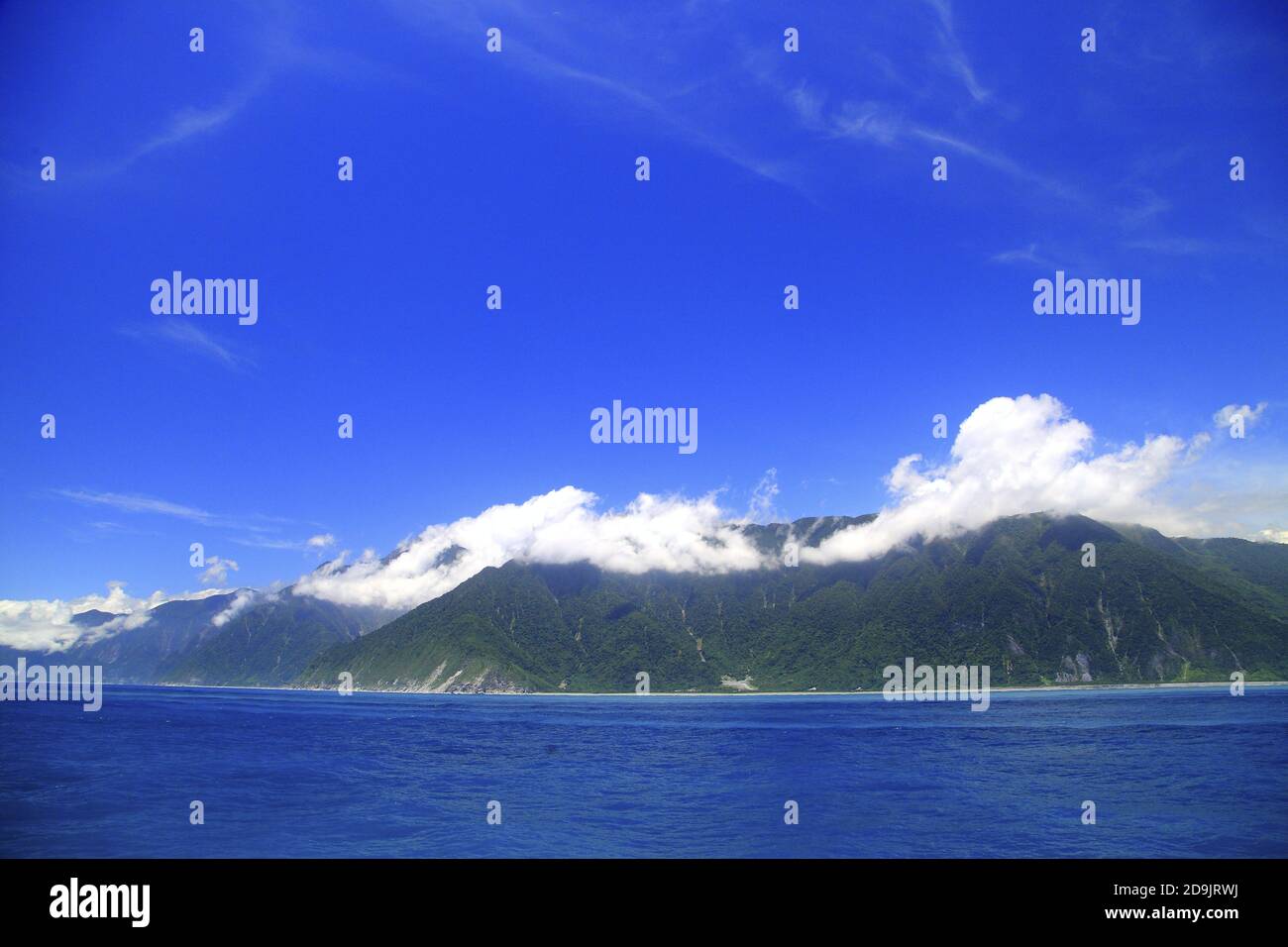 Yunyong in the central mountains of taiwan hi-res stock photography and ...