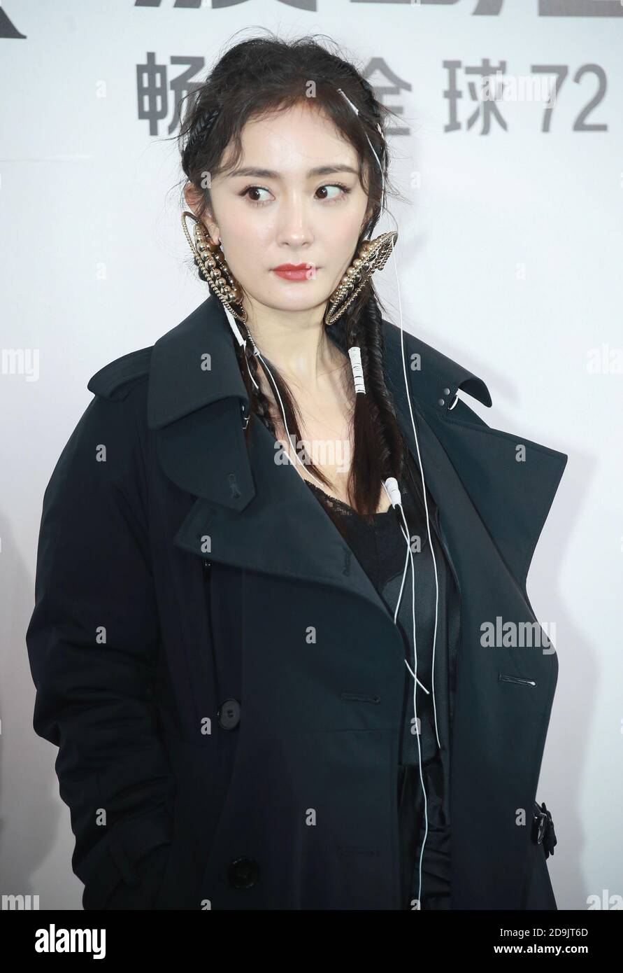 Chinese actress and singer Yang Mi stands for Chinese clothing company ...