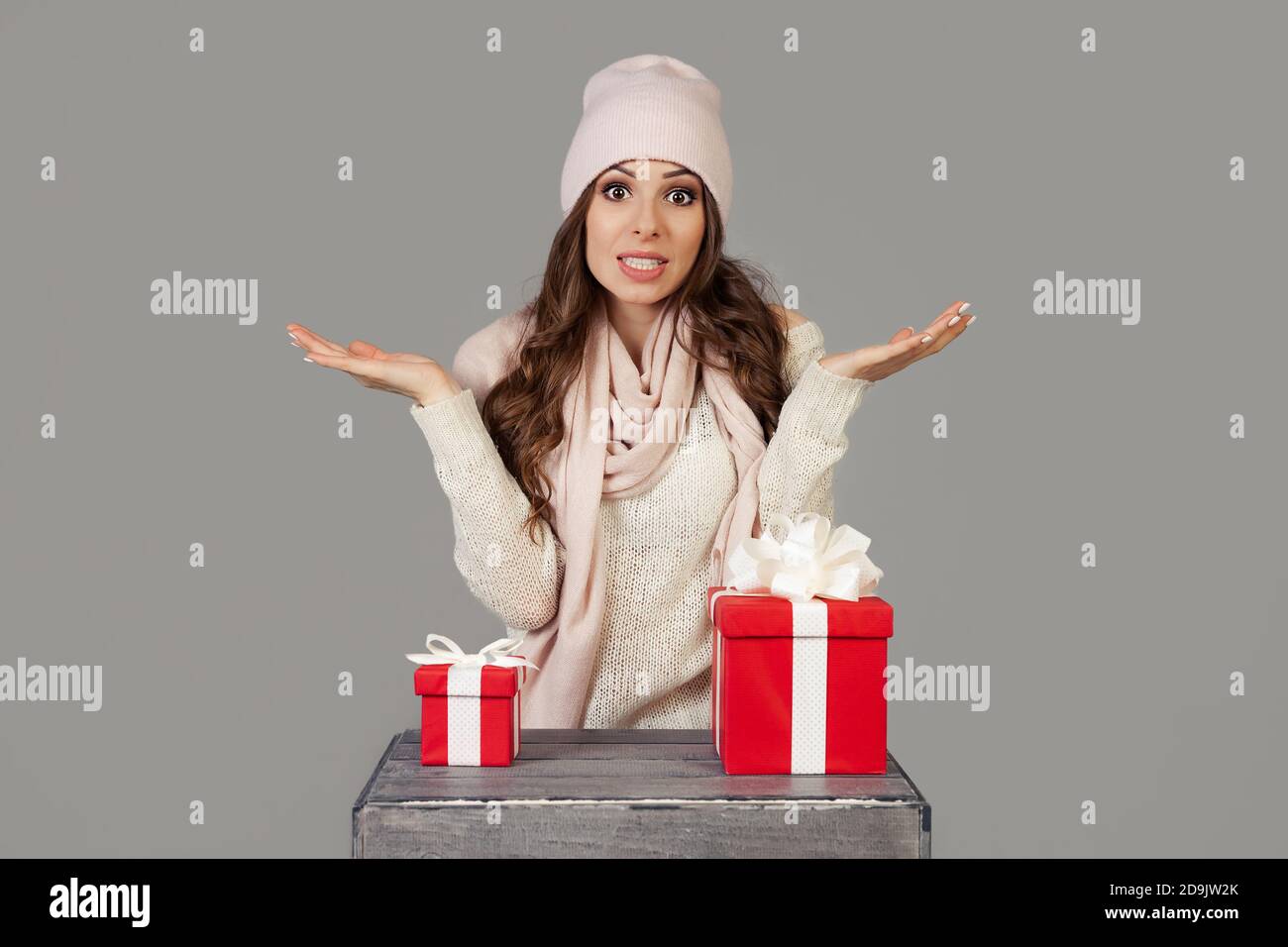 Hesitantly hi-res stock photography and images - Alamy