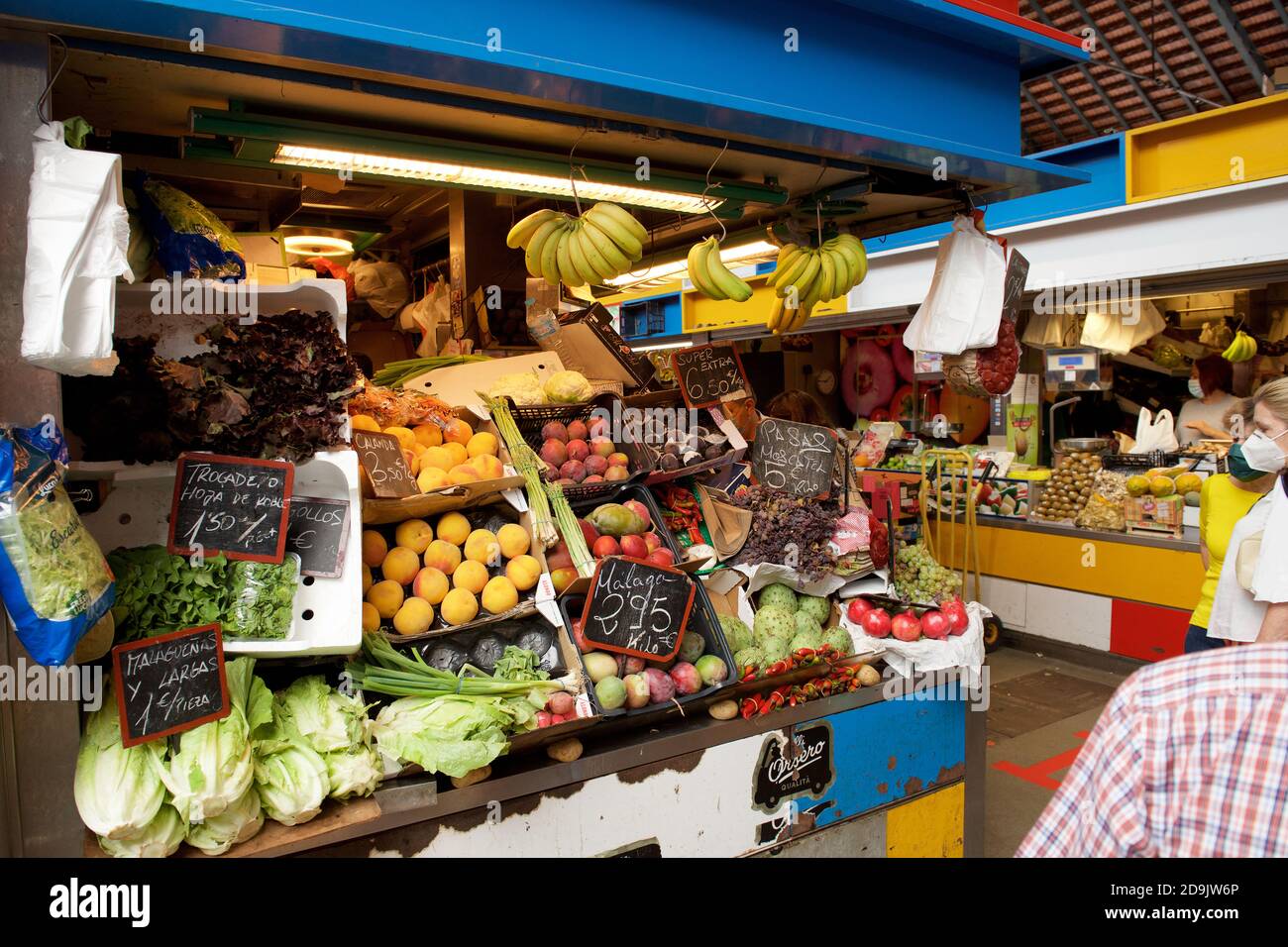 Indoor Market Stall Stock Photo - Alamy