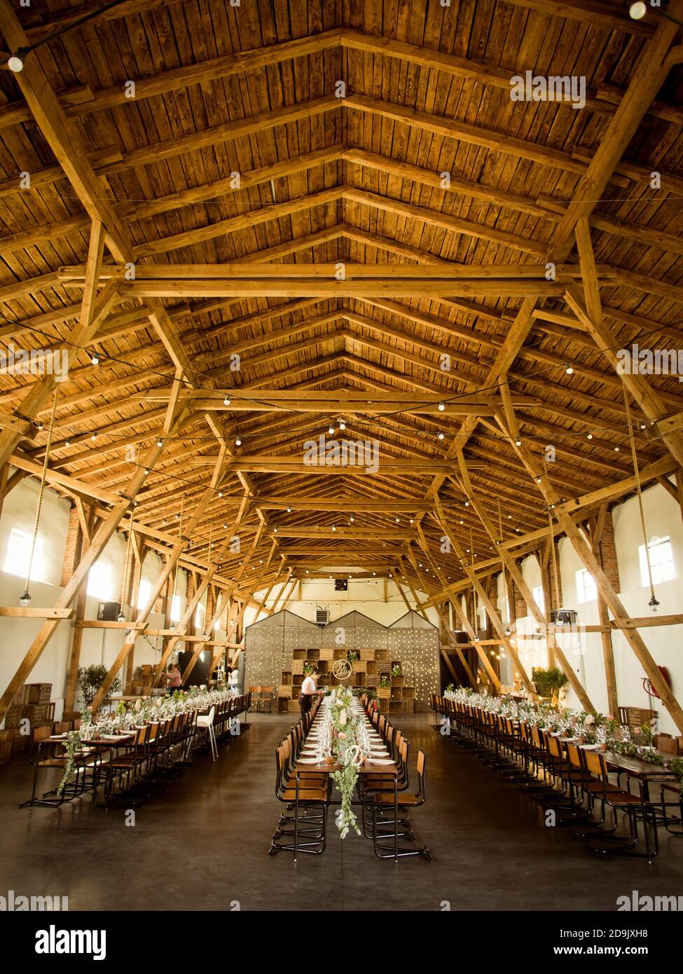 Rustic wedding venue in an old barn Stock Photo - Alamy