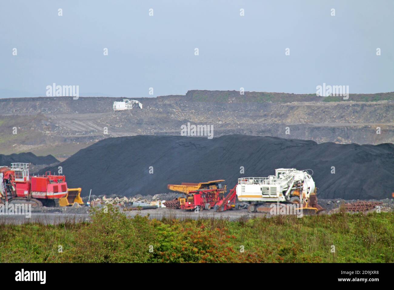 Opencast coal mine hi-res stock photography and images - Alamy Opencast coal mine hi-res stock photography and images - Alamy