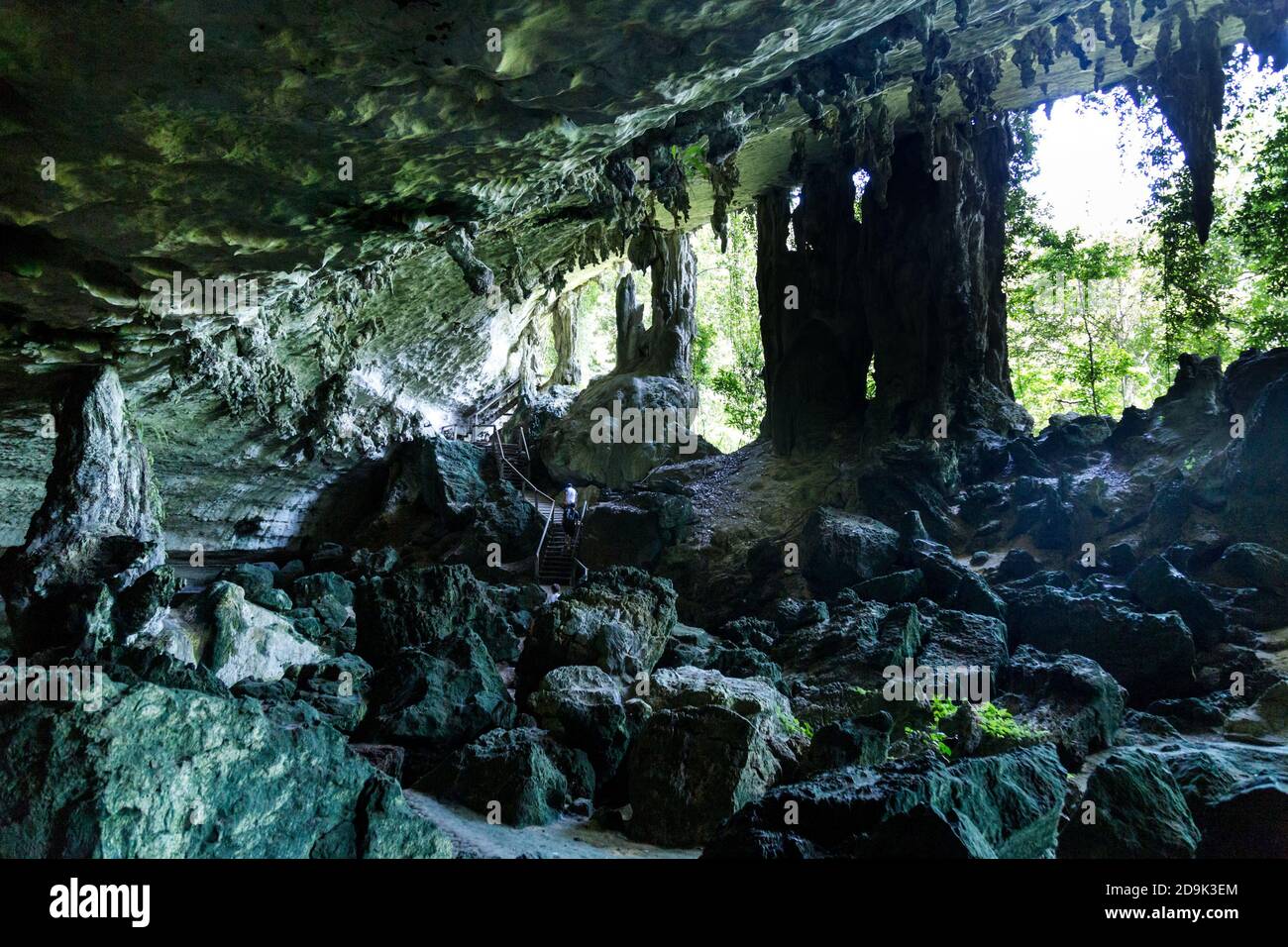 Chamber within the trader caves, Niah National Park, Sarawak, Malaysia ...