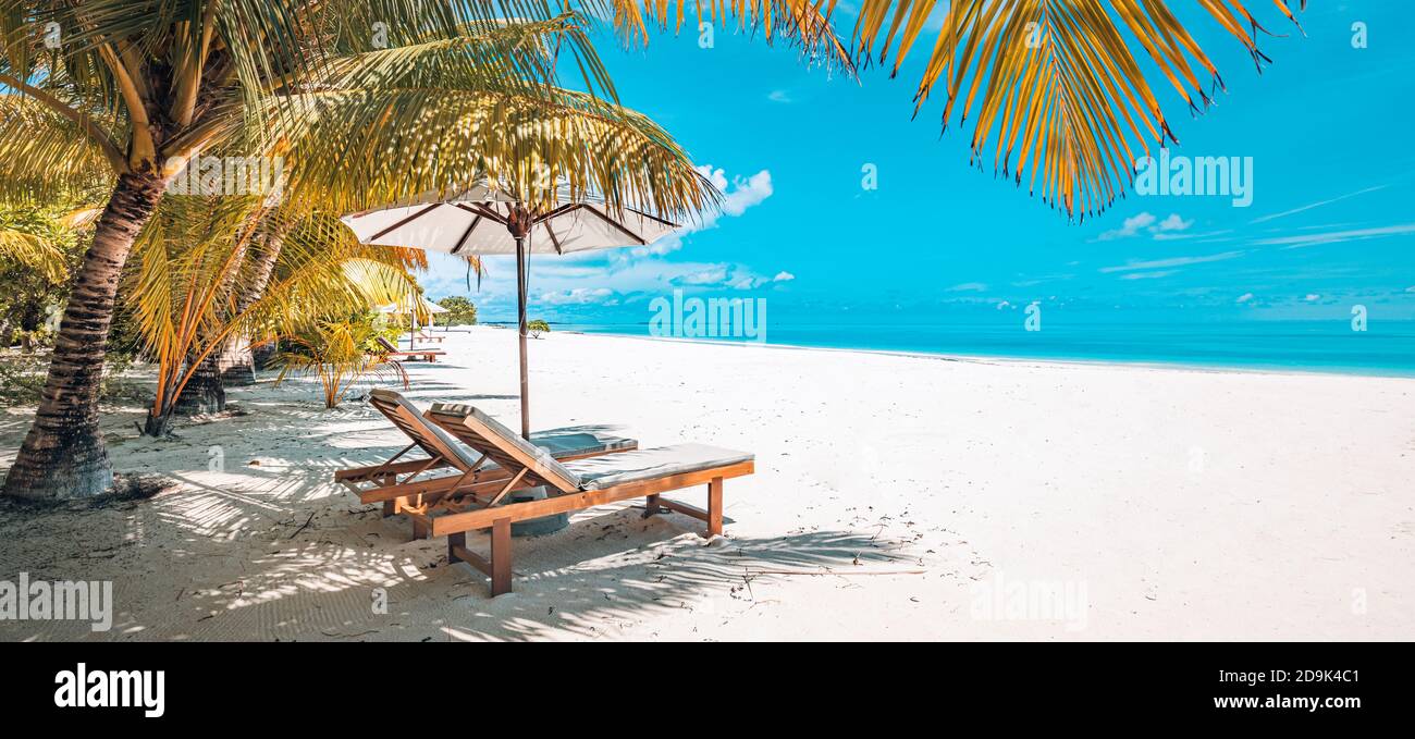 Perfect sunset beach. Idyllic tropical beach landscape for background ...