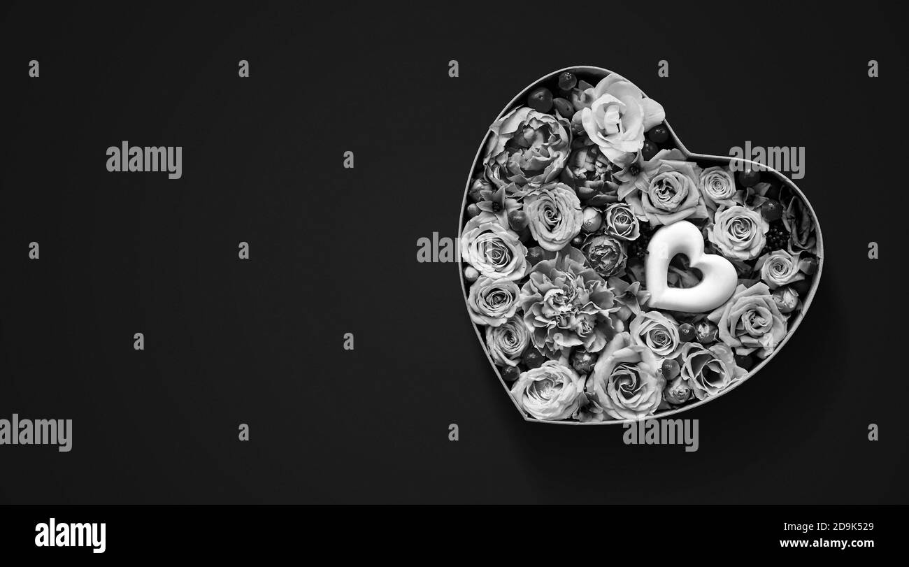 Gift box day flower Black and White Stock Photos & Images - Alamy