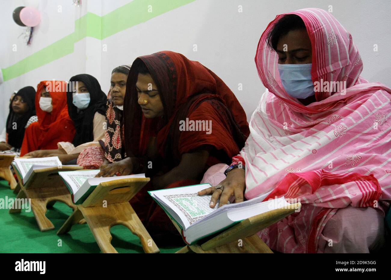 Members of transgender community read the holy Koran inside the Dawatul ...