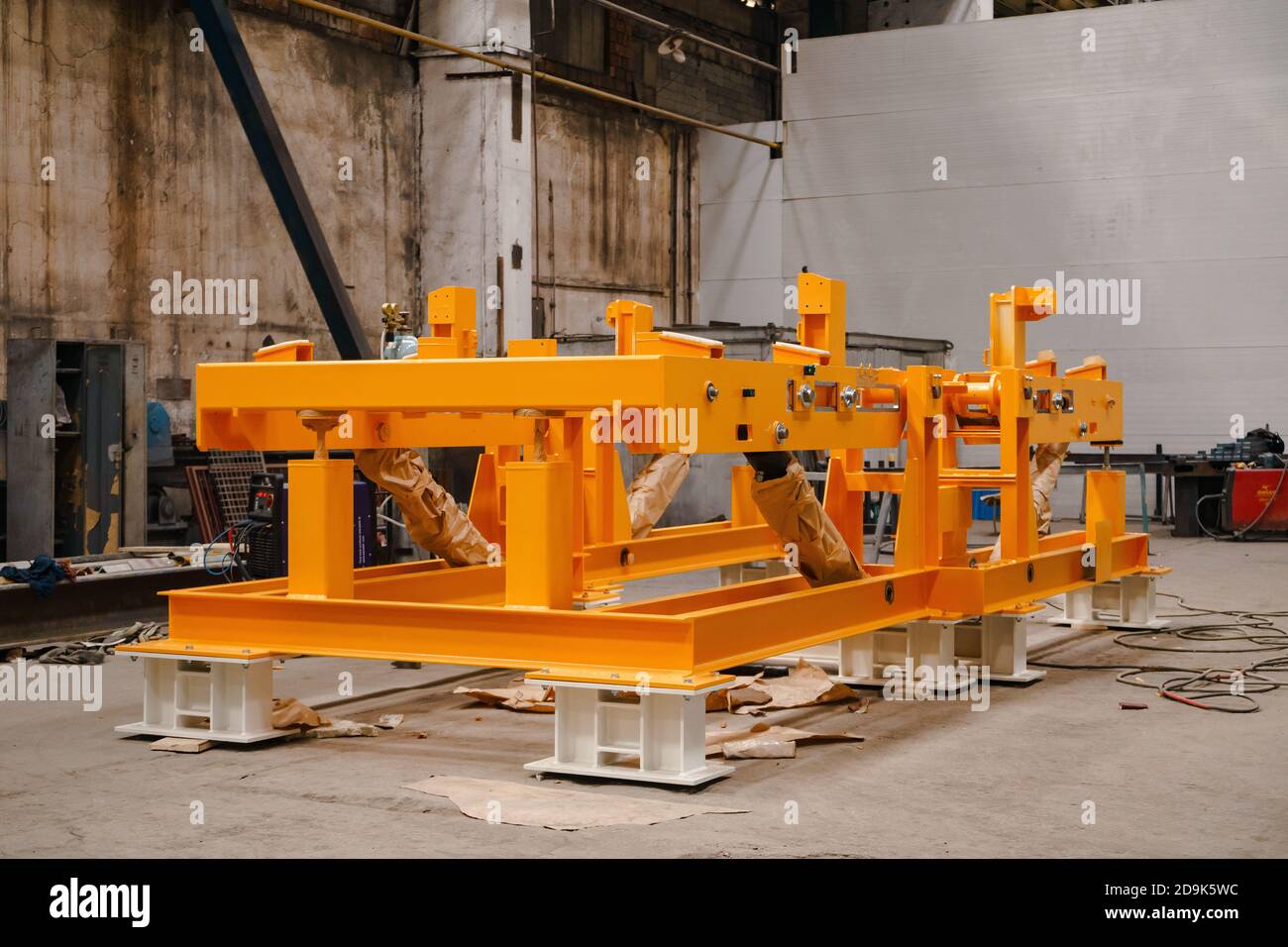 Steel bender hi-res stock photography and images - Alamy