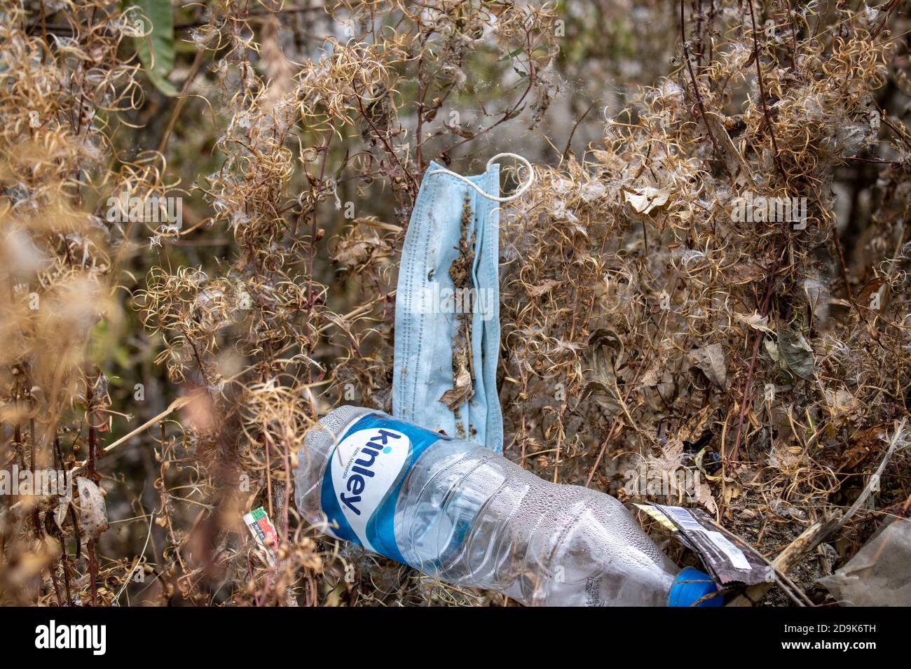 Kedarnath uttarakhand plastic hi-res stock photography and images - Alamy